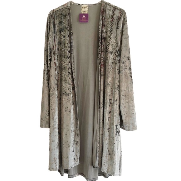 Vocal | Sweaters | Vocal Bohemian Velvet Silver Kimono Open Cardigan ...